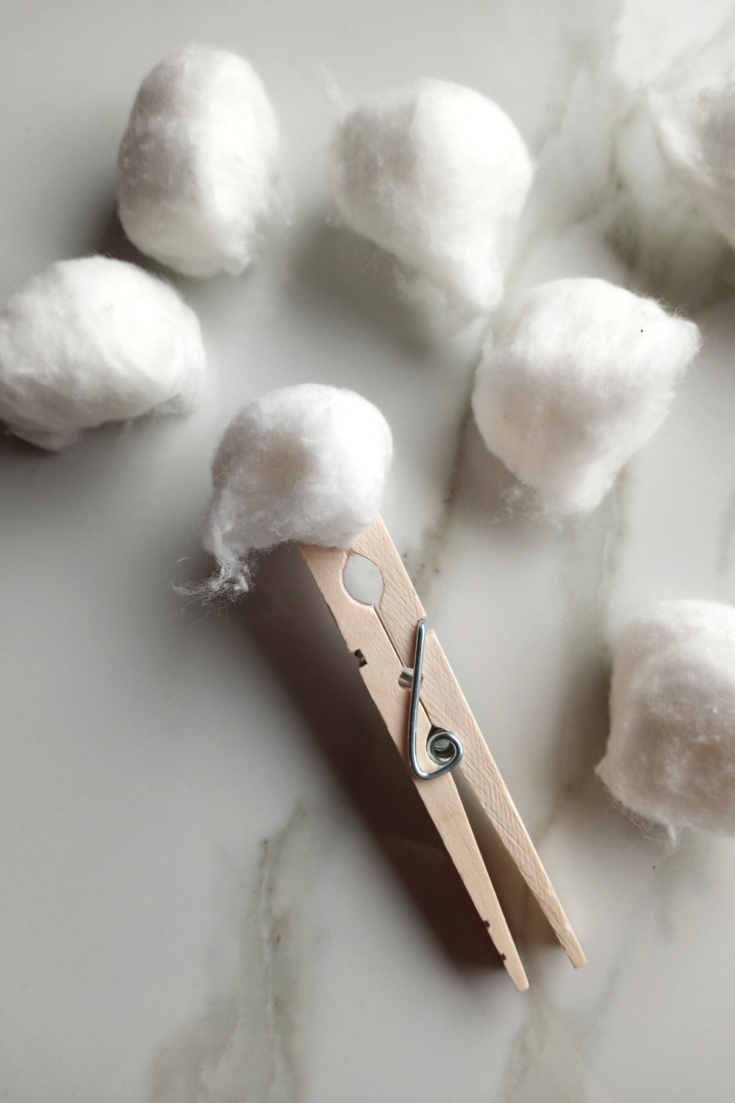 13 Enjoyable Simple Fine Motor Activities