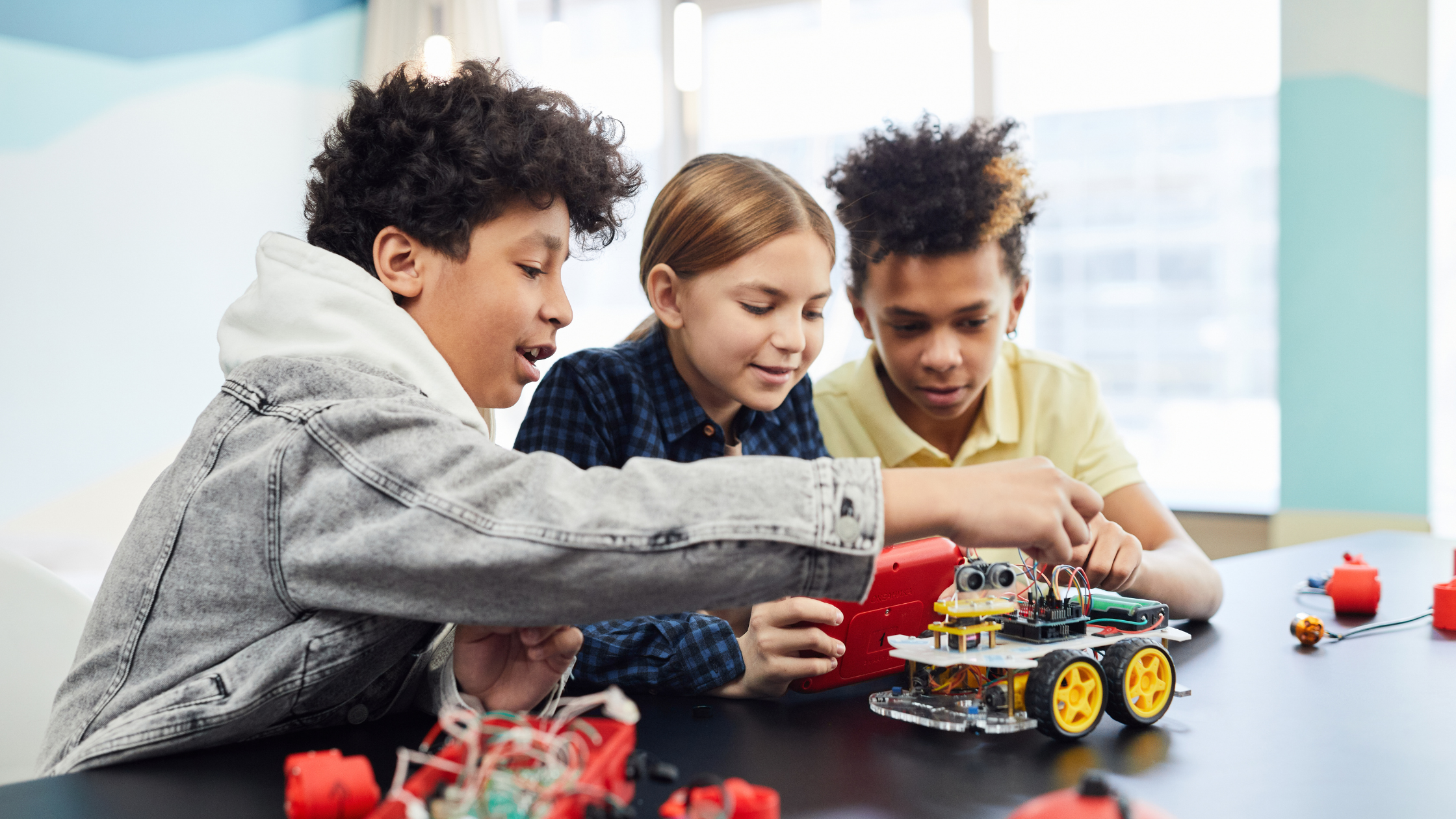 15 Best Electronic Toys For Kids